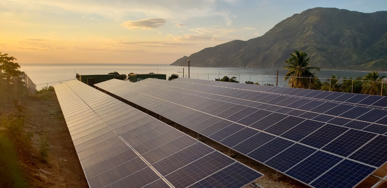 Solar Datalogger: Collecting Data Insights - Elum Energy